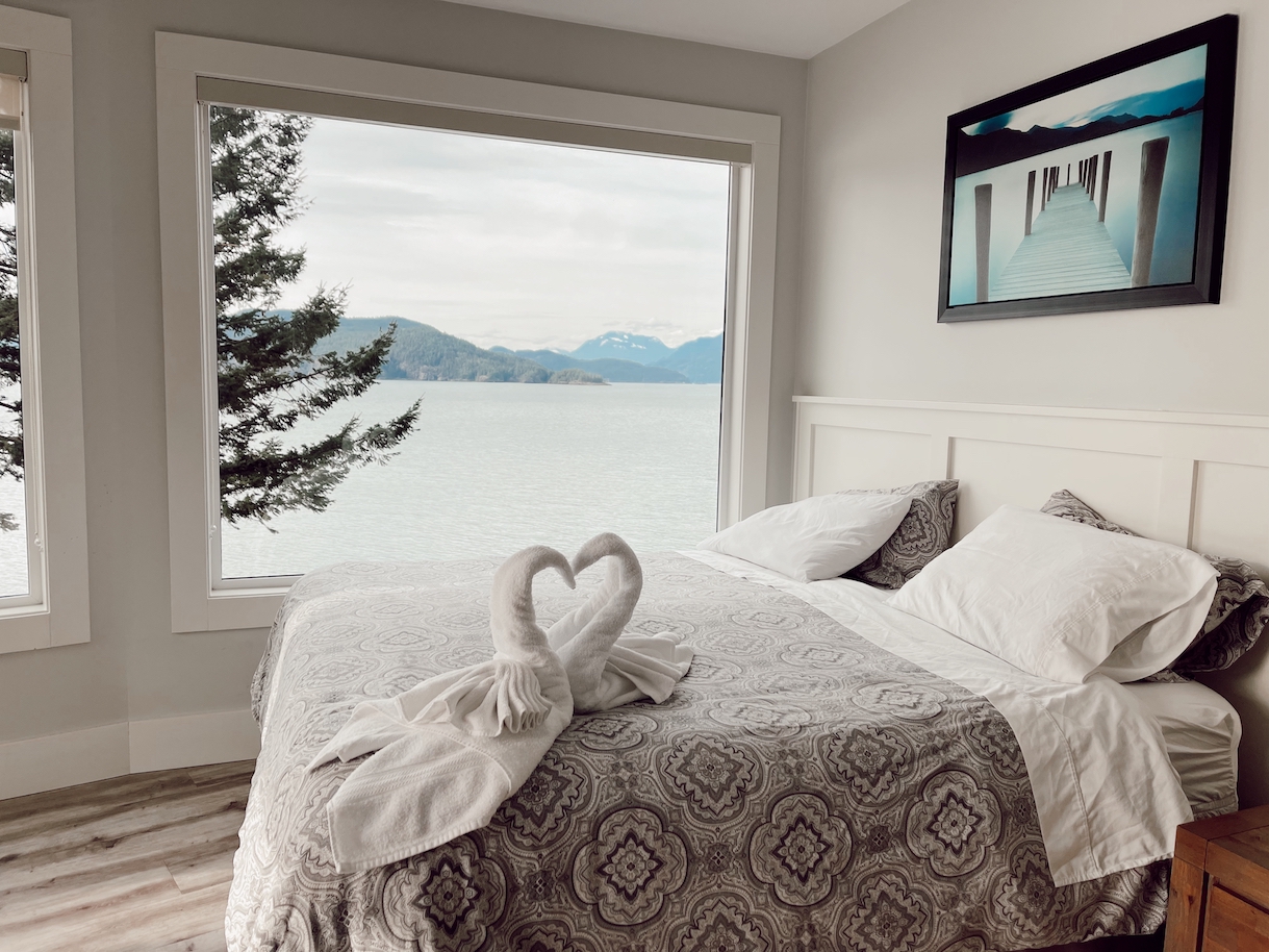 A romantic getaway "just up the road" The Lodge on Harrison Lake • This ...